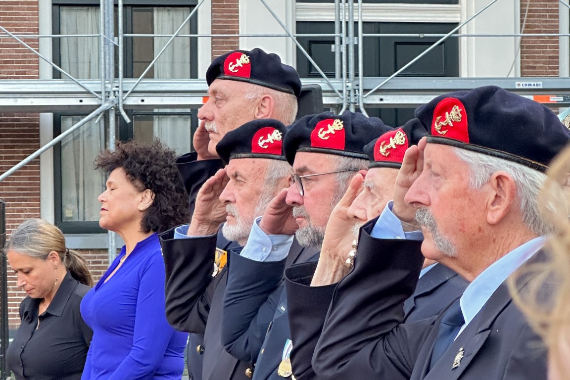 Overdracht - Monica's mening